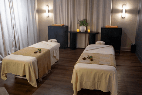 Romantic Couples Spa in Englewood | Zen’d Out Massage Spa